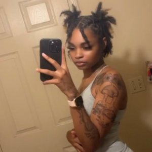 Watch ♡ 𝒬𝓊𝑒𝑒𝓃𝒾 ♡ Live Stream on BIGO LIVE