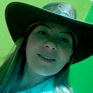 Watch ♾️ 👑 Élym 🛖 Live Stream on BIGO LIVE