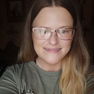 Watch Queen Jess Live Stream on BIGO LIVE