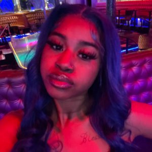 Watch 🏠shae bae 💙🐺 Live Stream on BIGO LIVE