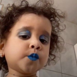 Watch 𝓩𝓪𝓻𝓮𝓮 Live Stream on BIGO LIVE