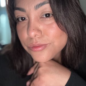 Watch Ms. Adaline Rose Live Stream on BIGO LIVE