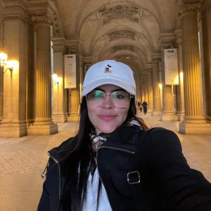 Watch Laura Espinal Live Stream on BIGO LIVE